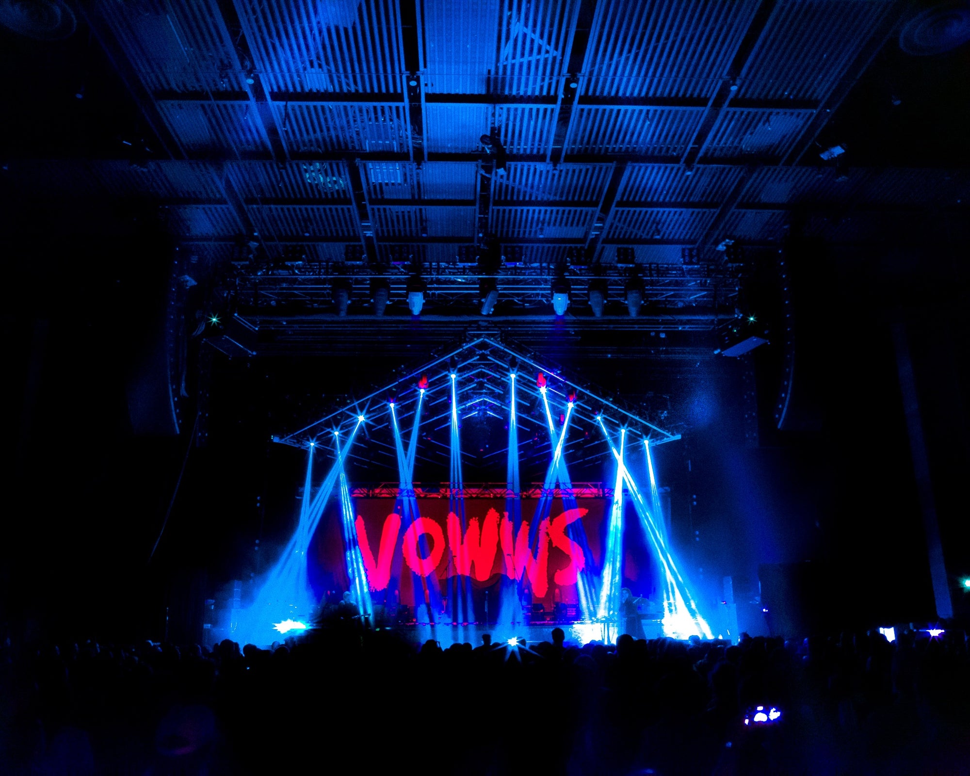 VOWWS